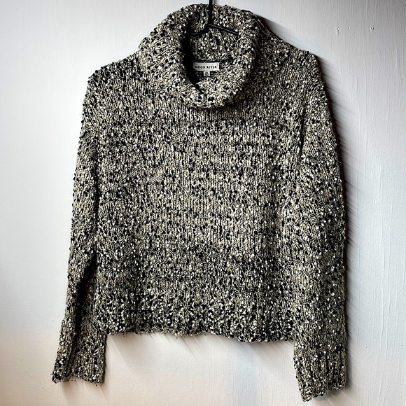 Moon River | Sweaters | Moon River Chunky Turtleneck Sweater With ...
